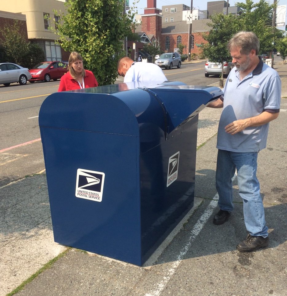 West Seattle Blog… | IT’S BACK! After 7 months, West Seattle Junction ...