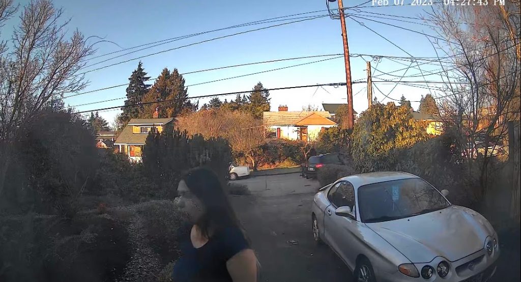 West Seattle Blog… | WEST SEATTLE CRIME WATCH: Stolen dirt bike; car prowl; package theft