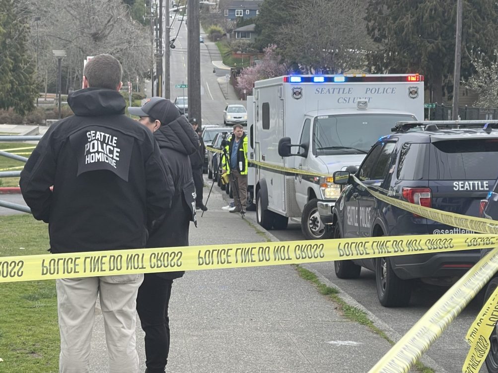 West Seattle Blog… | UPDATE: Homicide investigation on Chief Sealth ...