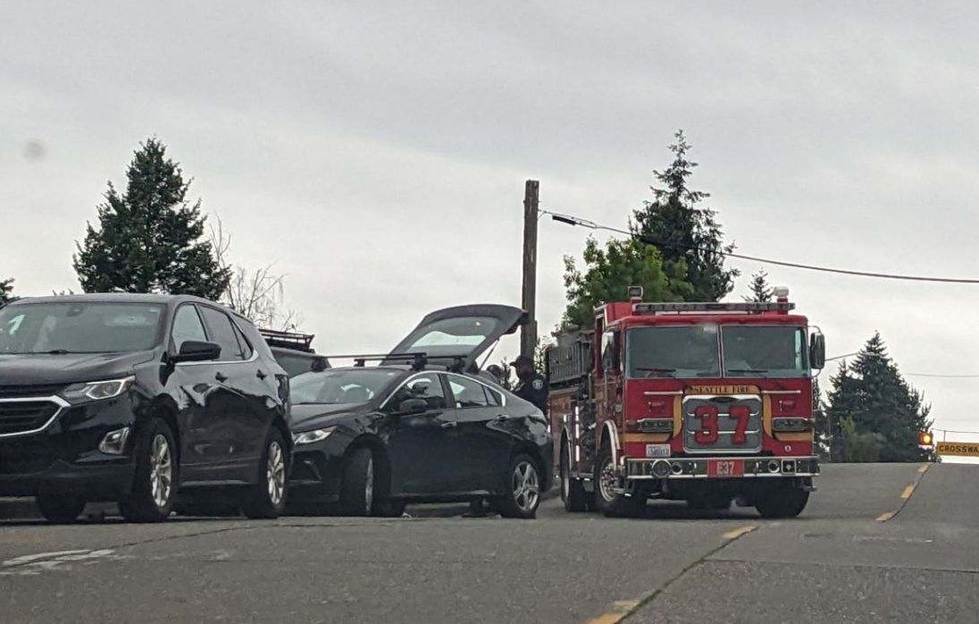 West Seattle Blog… | UPDATE: Crash response blocking eastbound Thistle in Westwood