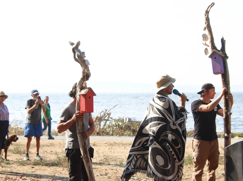 West Seattle Blog… | MEET WEST SEATTLE’S TROLL: Bruun Idun unveiled at ...