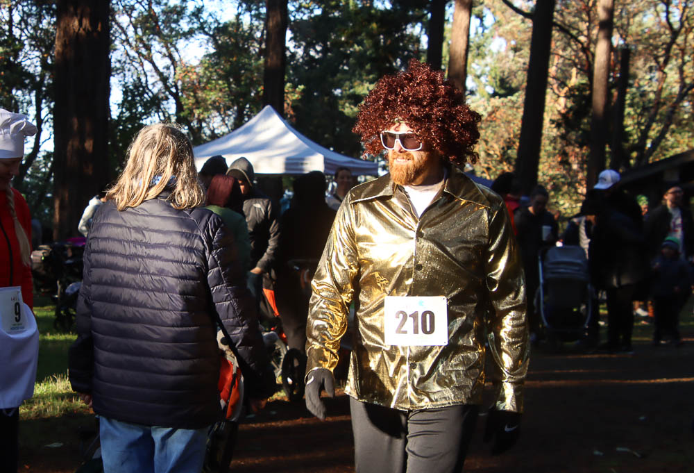West Seattle Blog… | VIDEO, PHOTOS: West Seattle Monster Dash 2023!