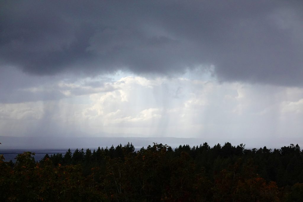 West Seattle Blog… | WEST SEATTLE WEATHER: Thunderstorms roll through