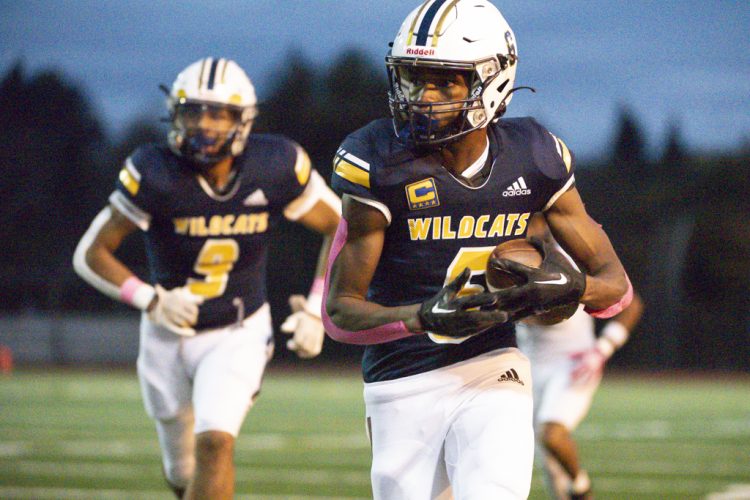 West Seattle Blog… | PHOTOS/VIDEO: WSHS football wins big over Franklin
