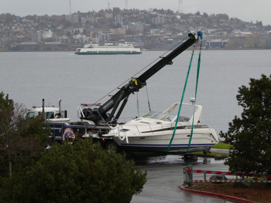 West Seattle Blog… | FOLLOWUP: ‘SS Minnow’ finally removed from Don ...