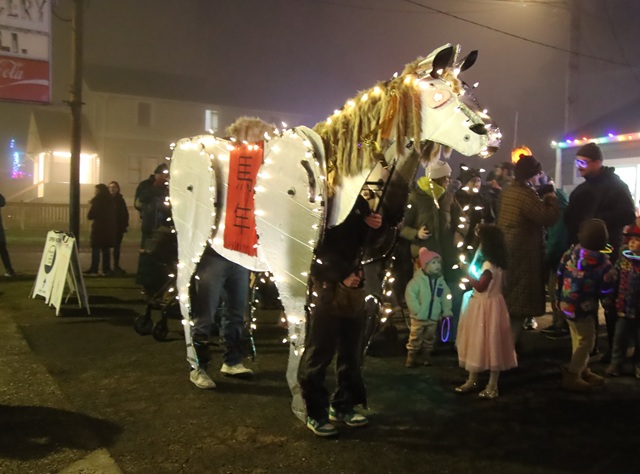 West Seattle Blog… | VIDEO: Before 2026’s arrival, Highland Park parade ...